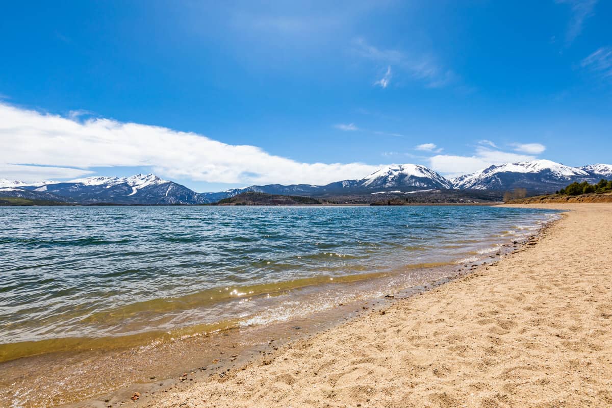 16 Unmissable Lakes Near Denver, Colorado - Delightfully Denver
